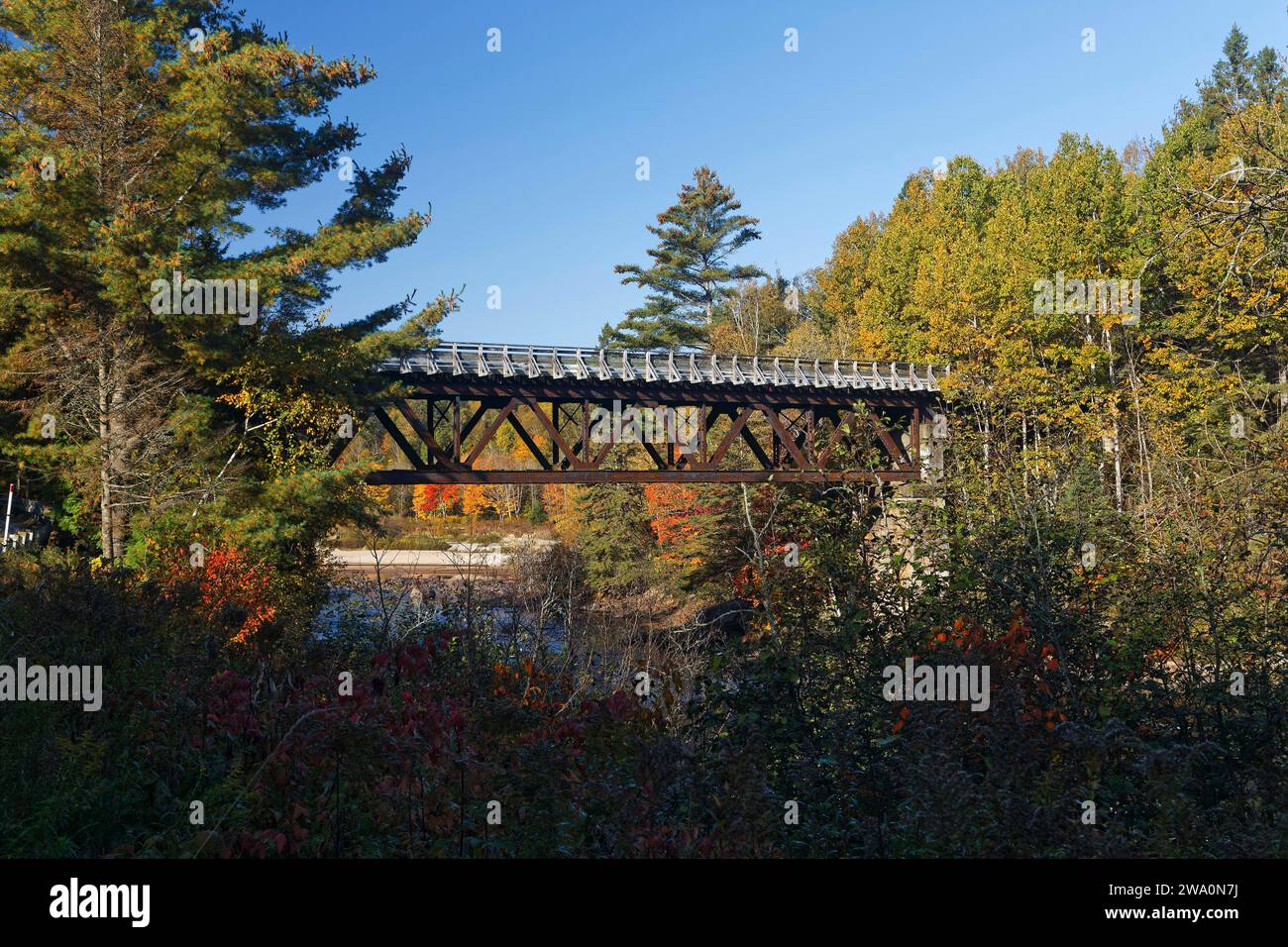 Trans canada railway hi-res stock photography and images - Alamy