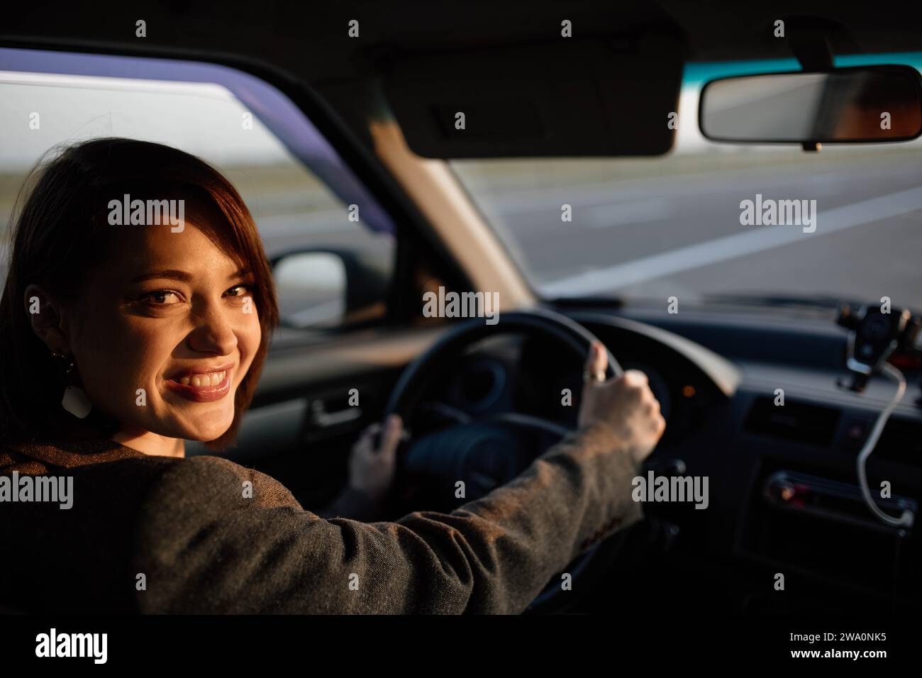 Female taxi driver hi-res stock photography and images - Alamy