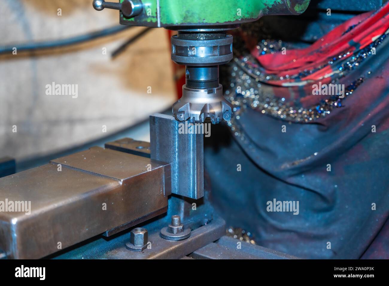 Numerical control machine tool hi-res stock photography and images - Alamy
