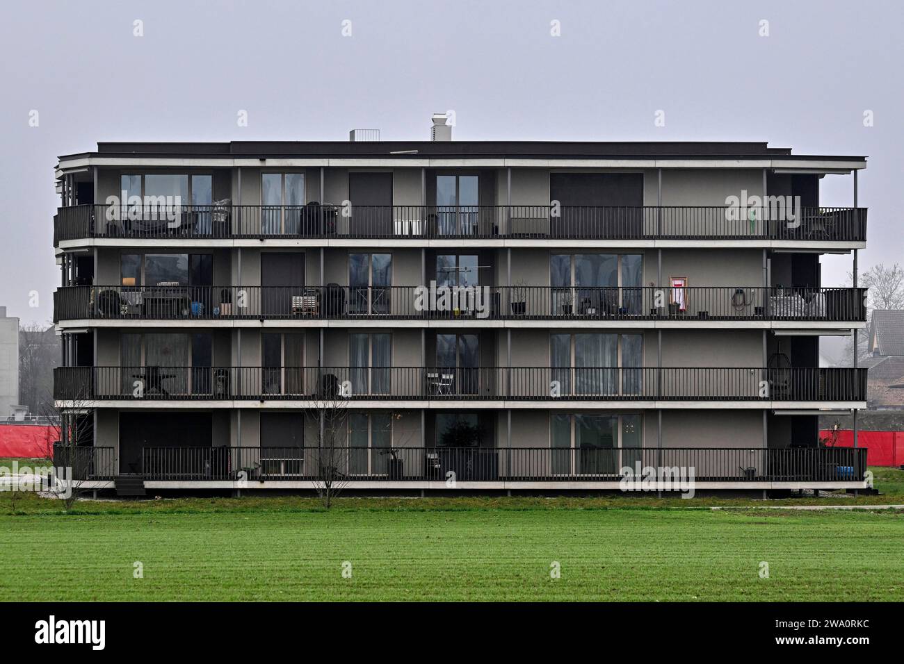 Deserted house block flats hi-res stock photography and images - Alamy