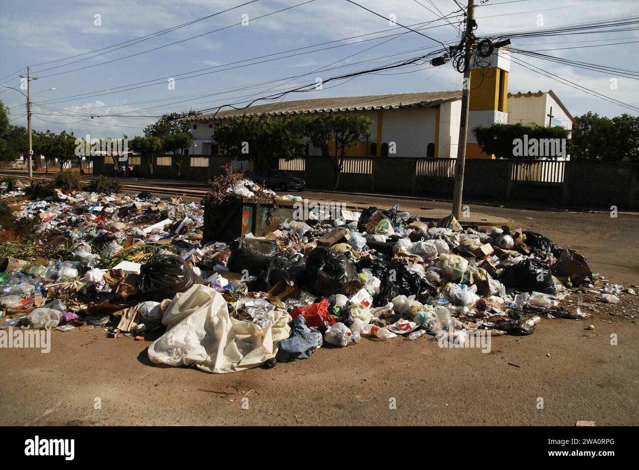 Streets cleaning venezuela hi-res stock photography and images - Alamy