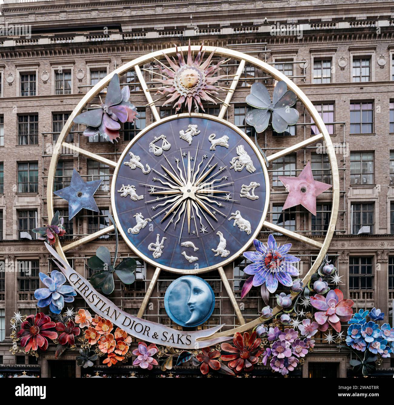 Diors hi-res stock photography and images - Alamy