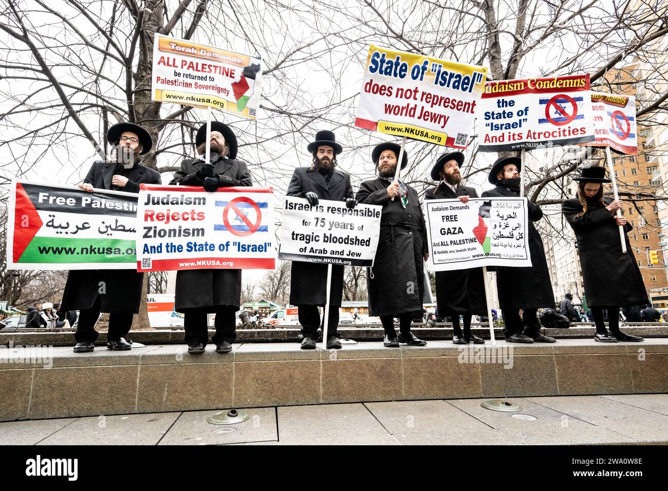 New York City, United States. 31st Dec, 2023. Members of Neturei Karta ...