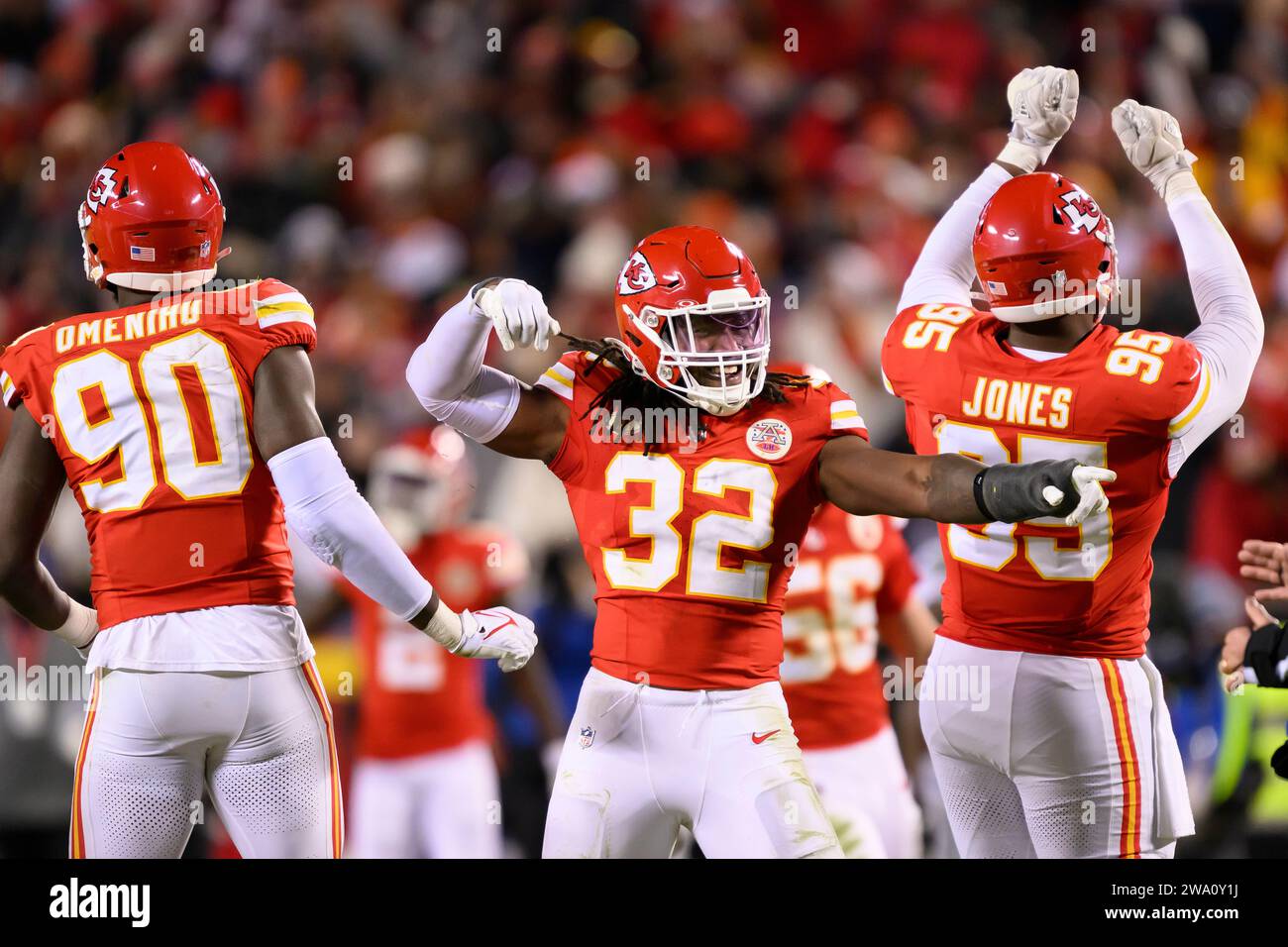 Kansas City Chiefs defensive end Charles Omenihu (90), Chiefs ...