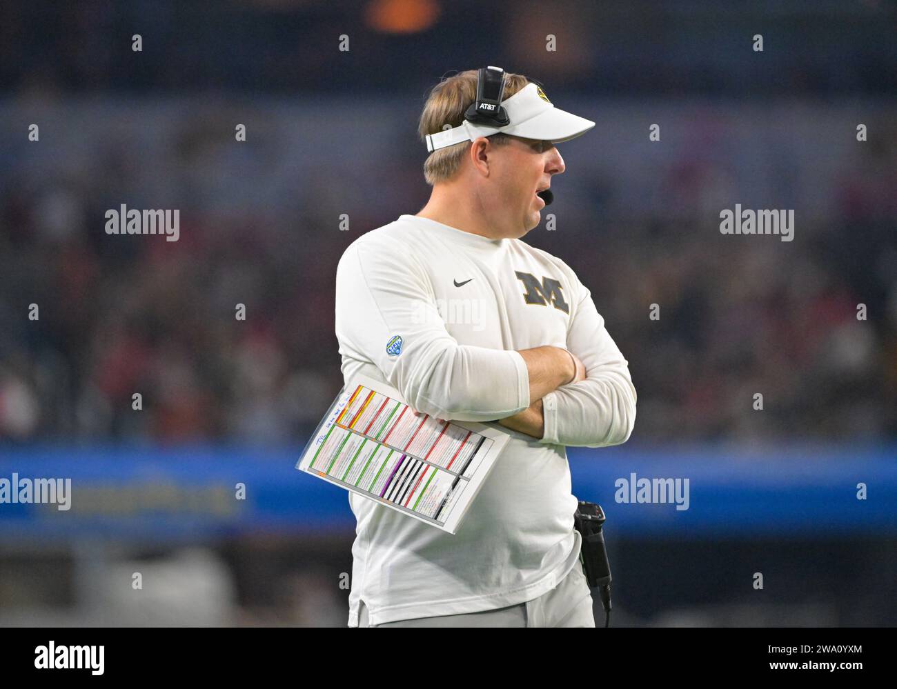 Arlington, USA. 29th Dec, 2023. December 29 2023: Missouri Tigers head ...