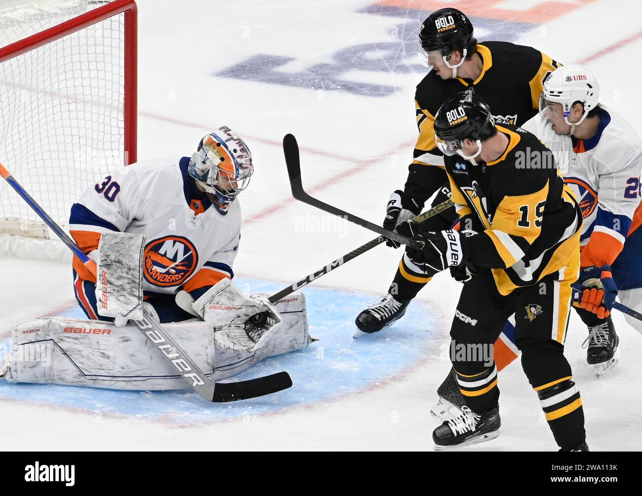 Pittsburgh, United States. 31st Dec, 2023. Pittsburgh Penguins right ...