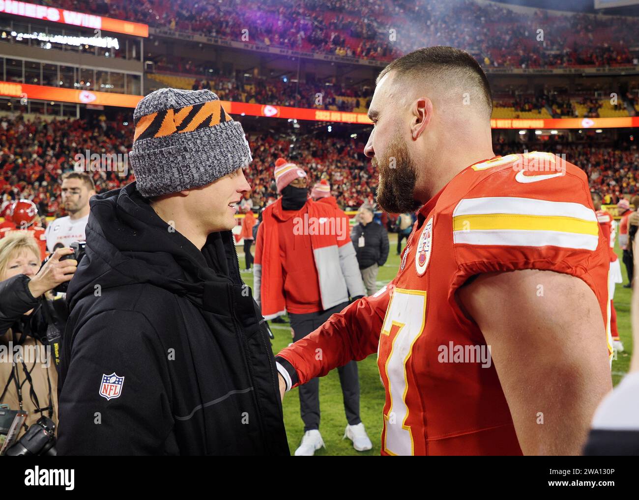 Travis kelce 2023 hi-res stock photography and images - Alamy