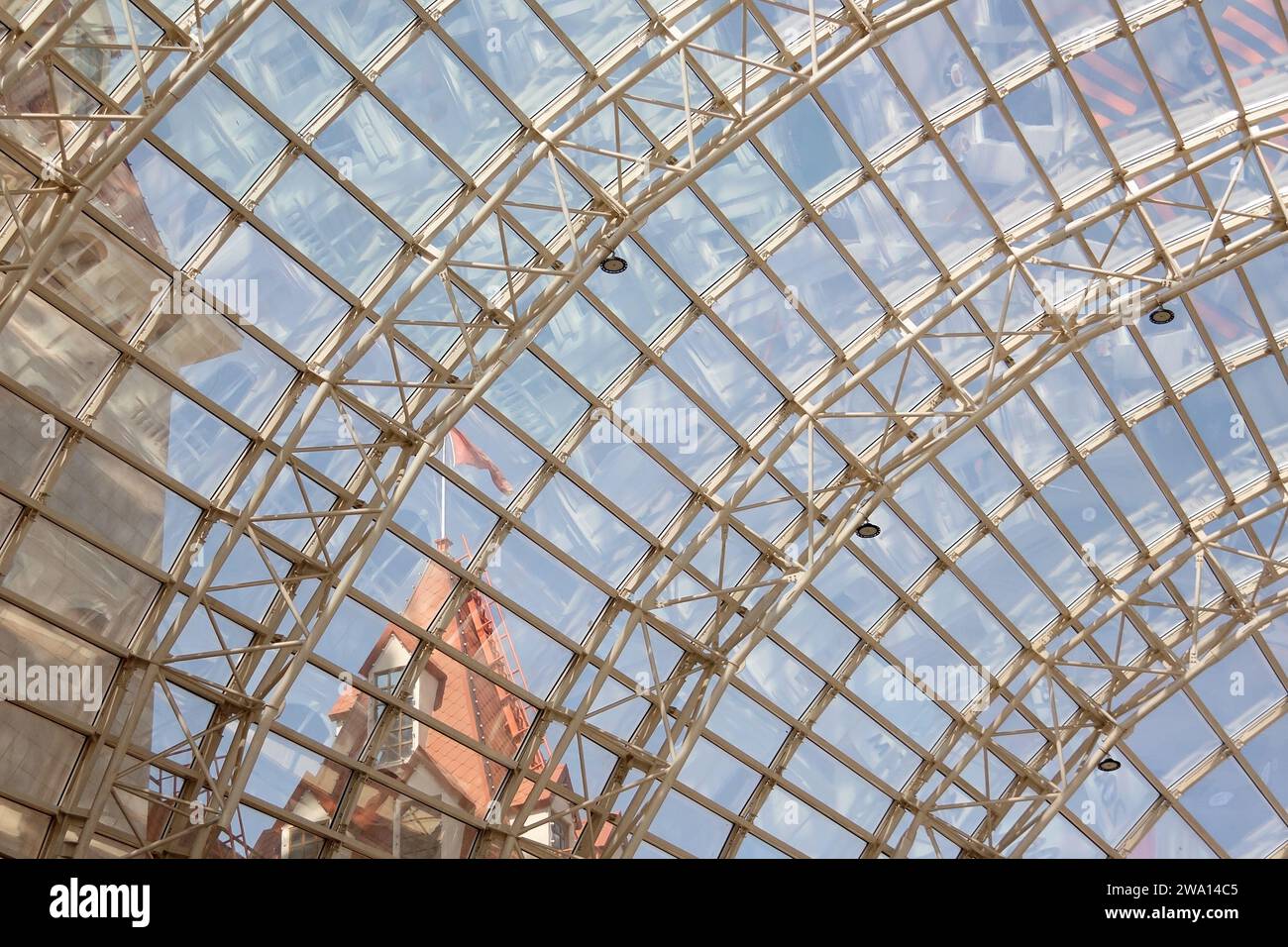 Big glass roof. Modern Glass Architecture. Roof design, roof ...