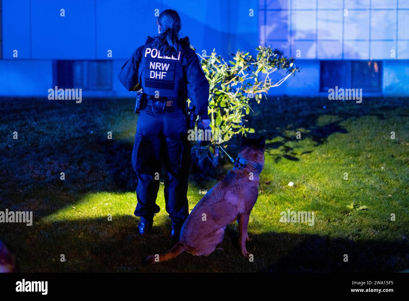 Solingen, Germany. 01st Jan, 2024. Police officers are deployed on ...