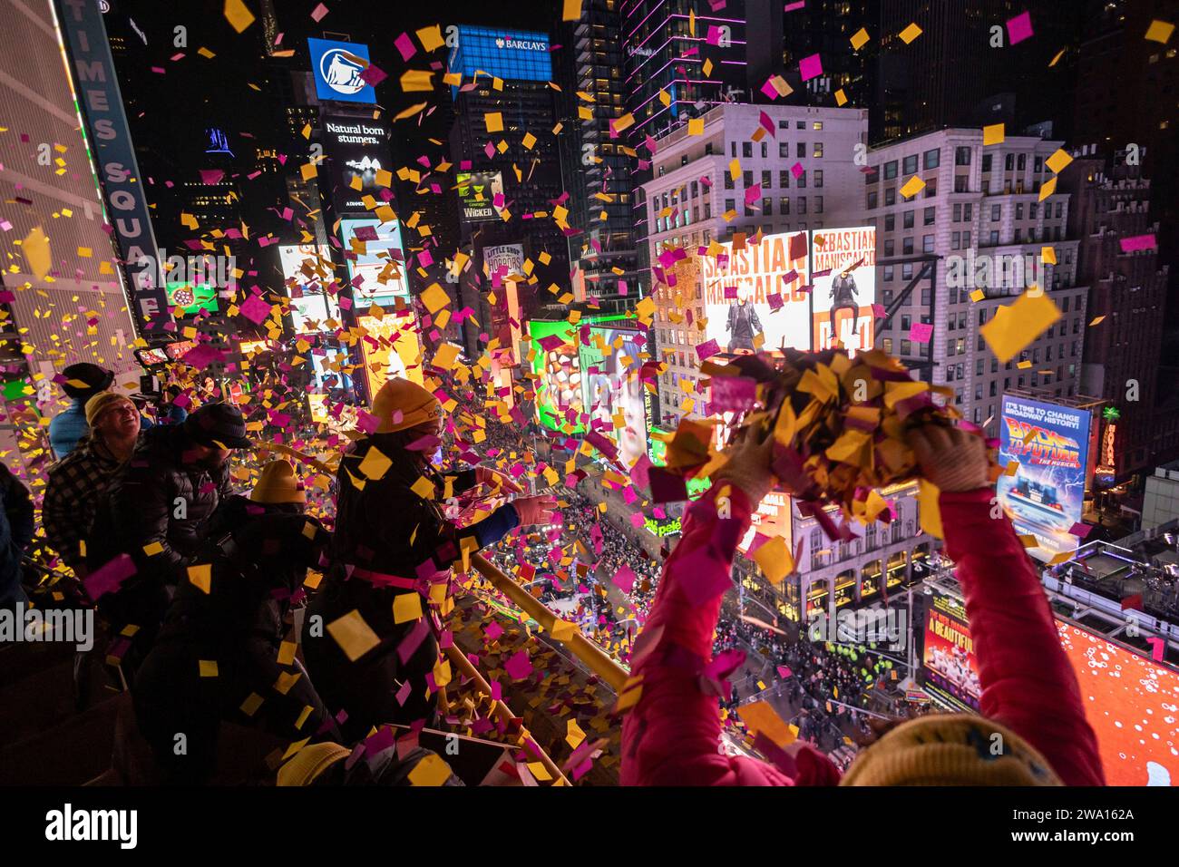 Times Square Alliance volunteers throw confetti during a confetti test ...