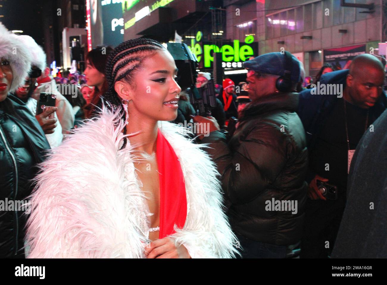 Tyla singer hi-res stock photography and images - Alamy