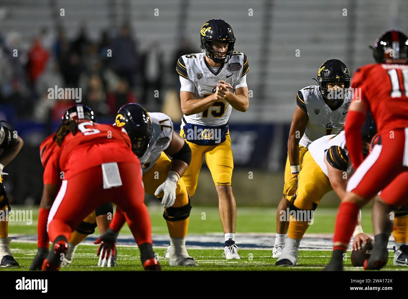 Shreveport, LA, USA. 16th Dec, 2023. California quarterback Fernando ...