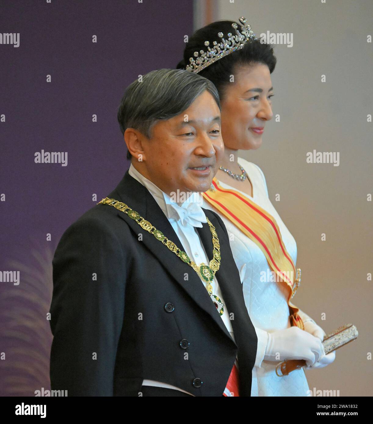 Japan's Emperor Naruhito with Empress Masako delivers a speech during ...