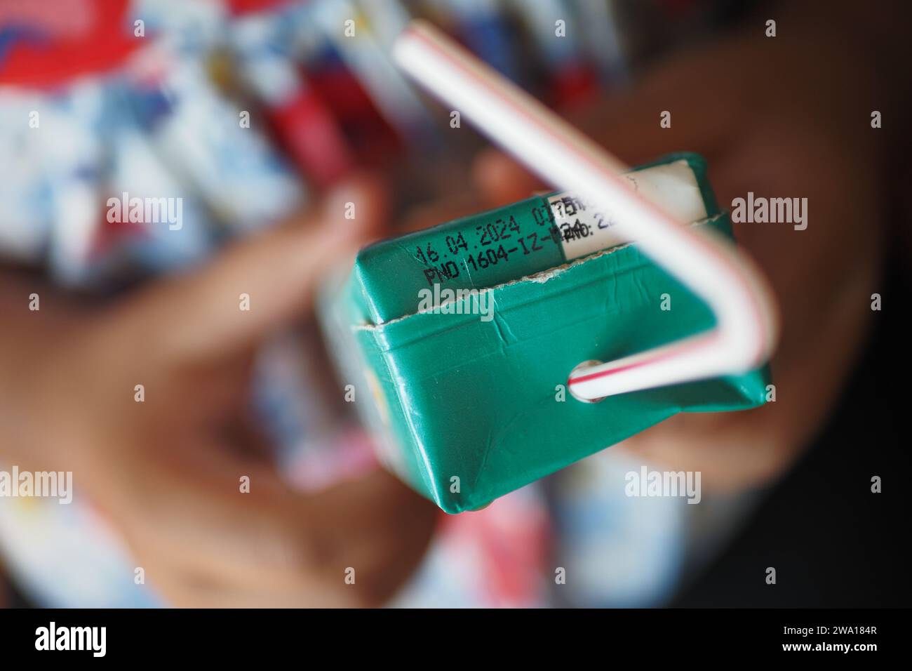 Child drinking juice box hi-res stock photography and images - Alamy