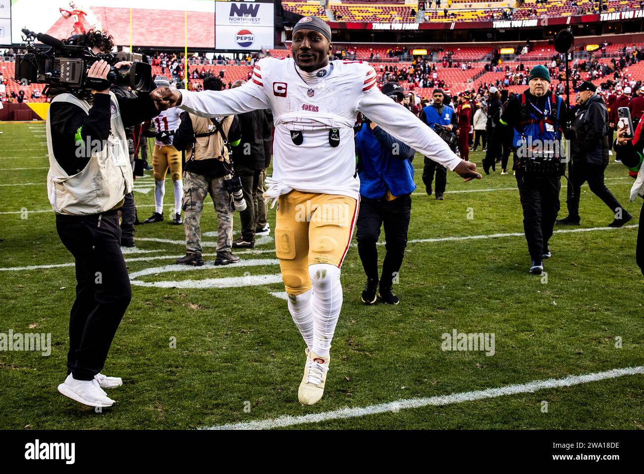 San Francisco 49ers wide receiver Deebo Samuel dances on the field ...
