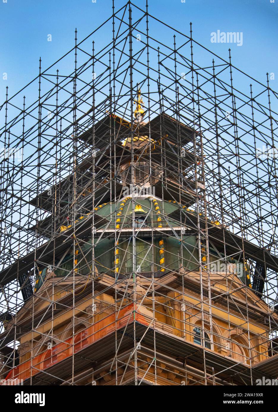 Iowa State Capitol Spire Renovation with Scaffolding, Des Moines ...