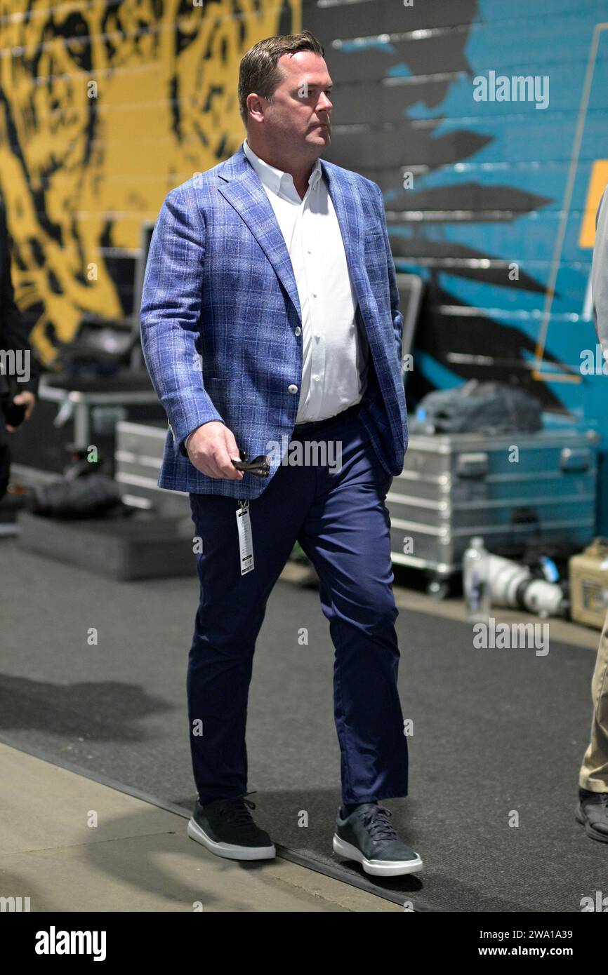 Carolina Panthers general manager Scott Fitterer arrives to the stadium ...