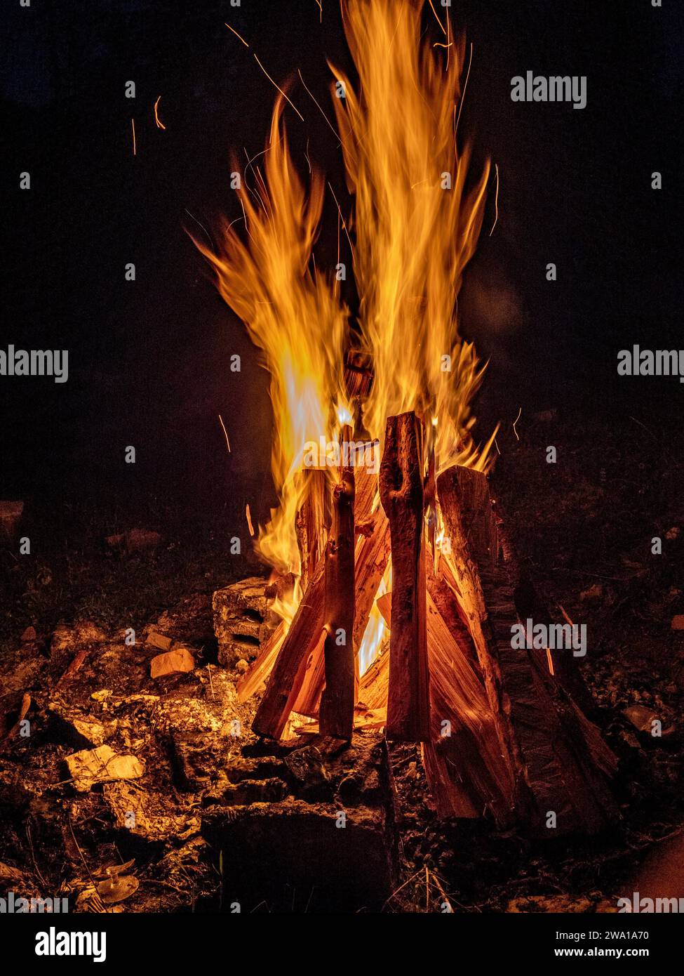 Watching campfire hi-res stock photography and images - Alamy