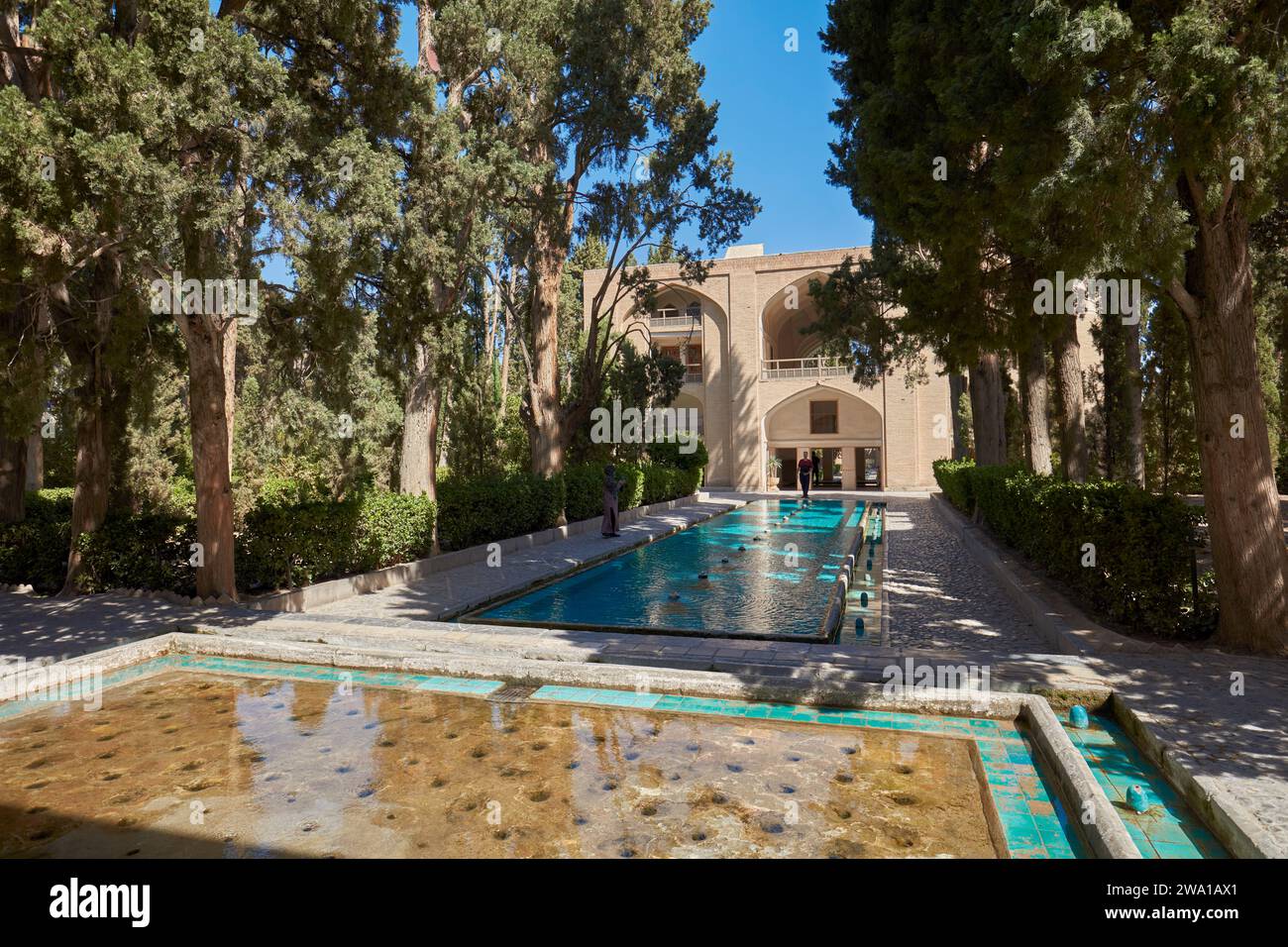 Cheshme Joosh (Springing Water), pool with 160 holes in the bottom ...