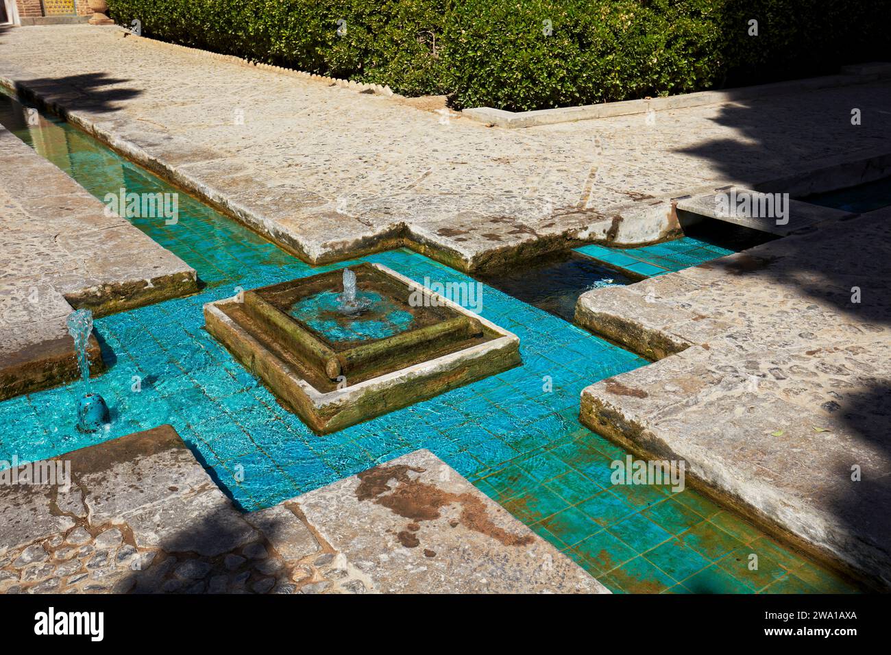 Water distribution channels in Fin Garden (Bagh-e Fin), the oldest ...