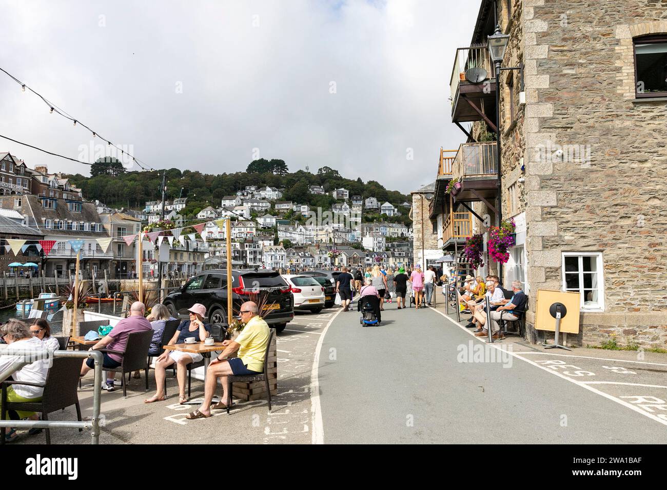 Looe town centre hi-res stock photography and images - Alamy