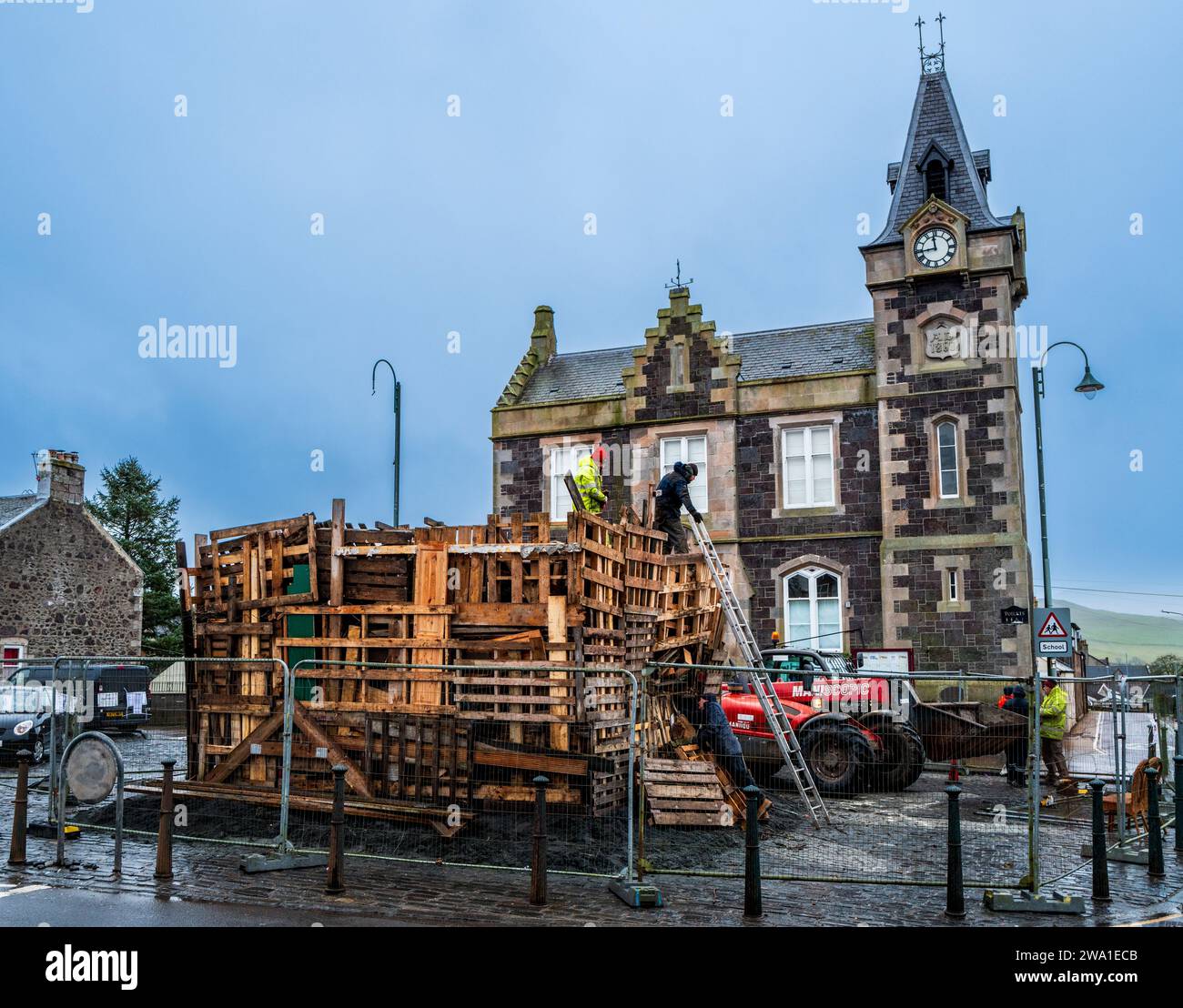 Building the traditional Biggar hogmanay bonfire in South Lanarkshire ...