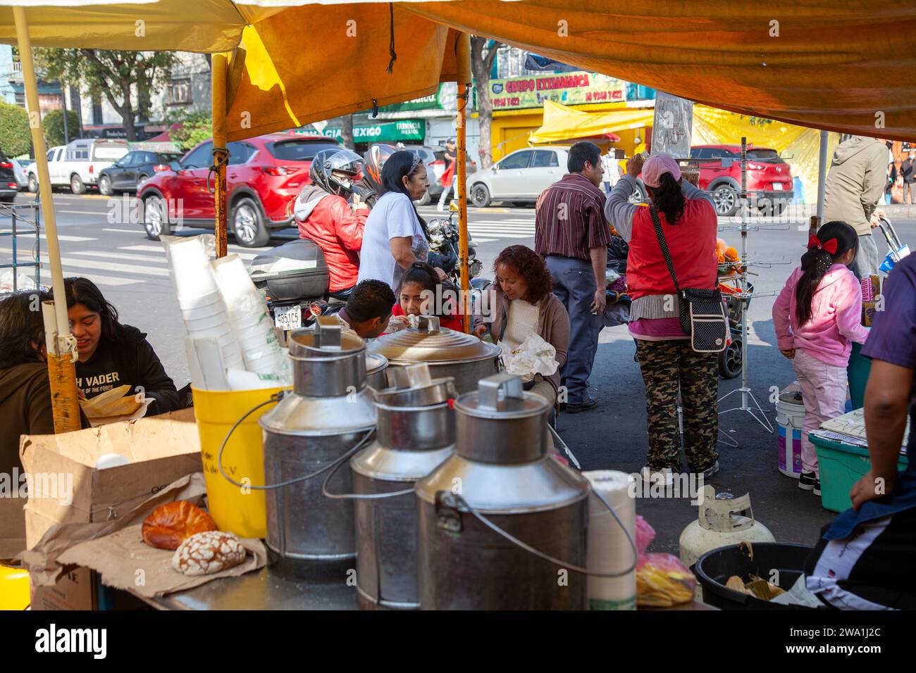 Food roadside mexico hi-res stock photography and images - Alamy