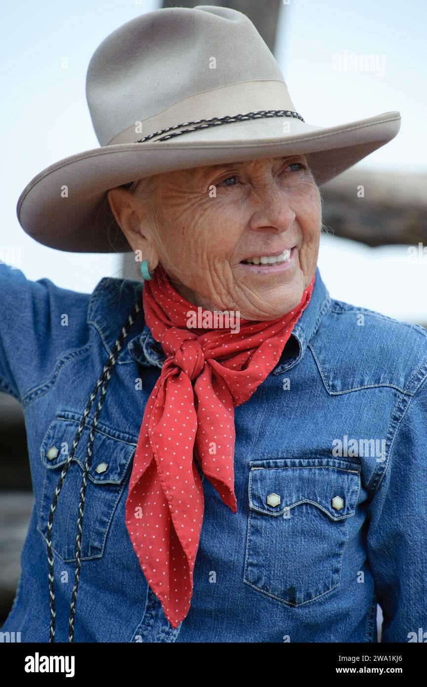 Dugout ranch hi-res stock photography and images - Alamy