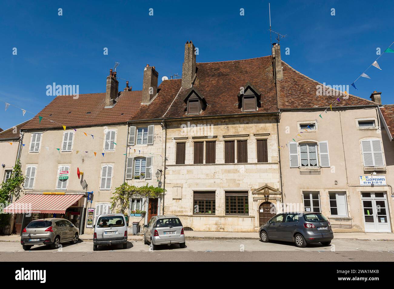 Pesmes, cite francomtoise de charme et plus beau village de France ...