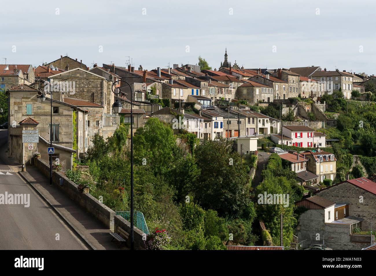 Bar-le-Duc est une ville connue pour la qualite de son patrimoine et ...