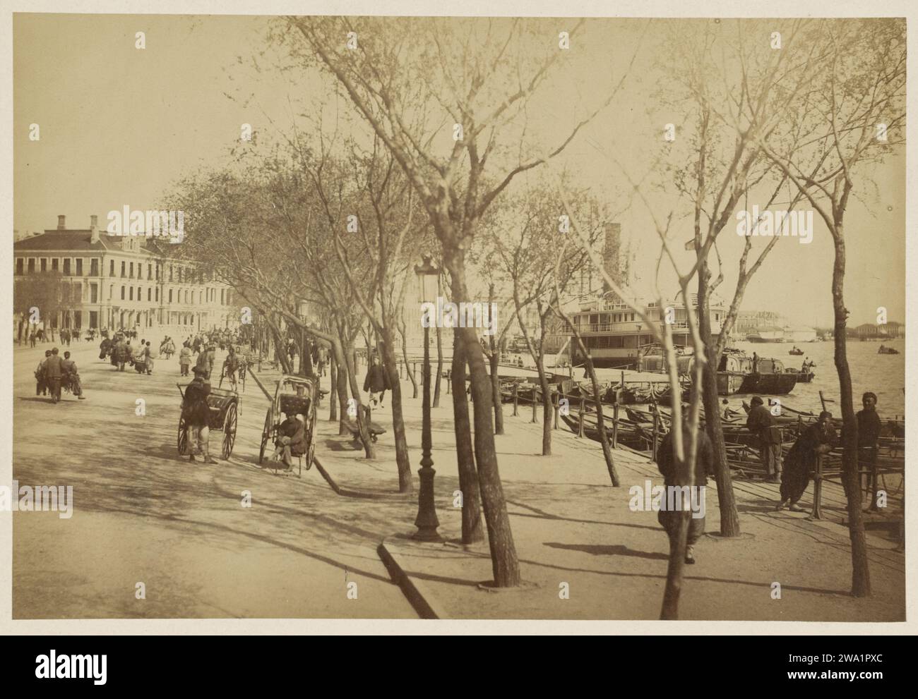 Quay in Shanghai with people, rickshaws and boats, c. 1890 - c. 1900 ...