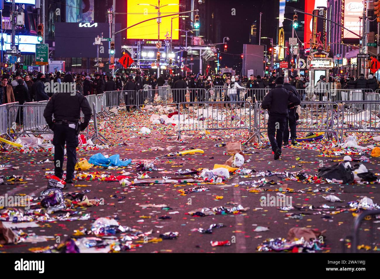 New York, United States. 01st Jan, 2024. Confetti and discarded debris ...