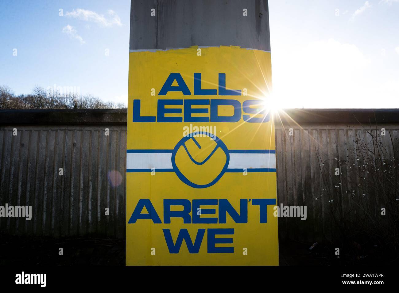Leeds united flag supporters hi-res stock photography and images - Alamy