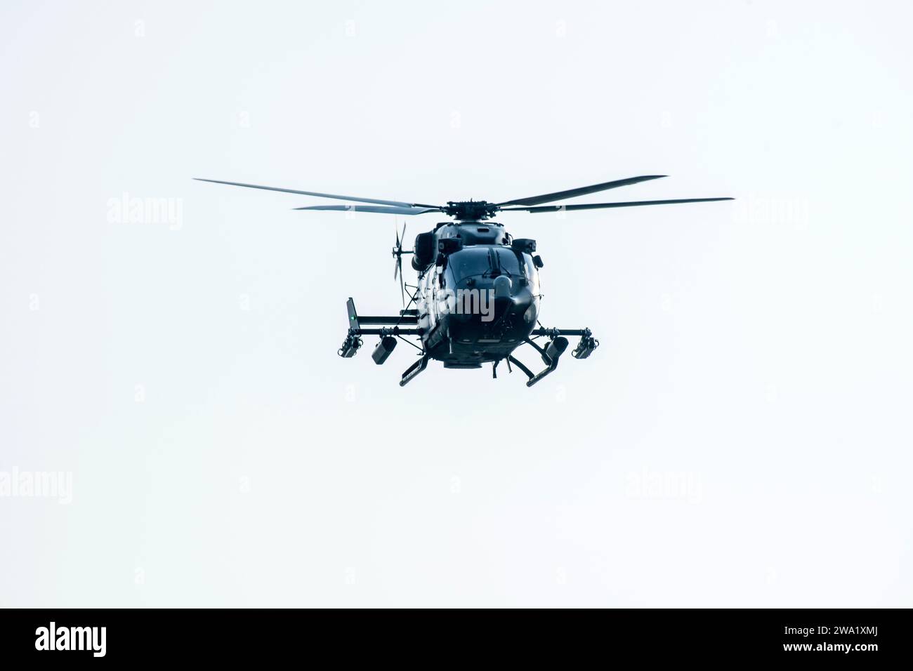 Approaching army hi-res stock photography and images - Alamy
