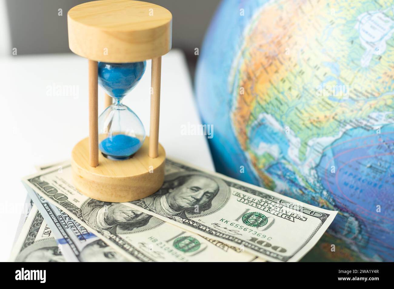 Earth time graph hi-res stock photography and images - Alamy