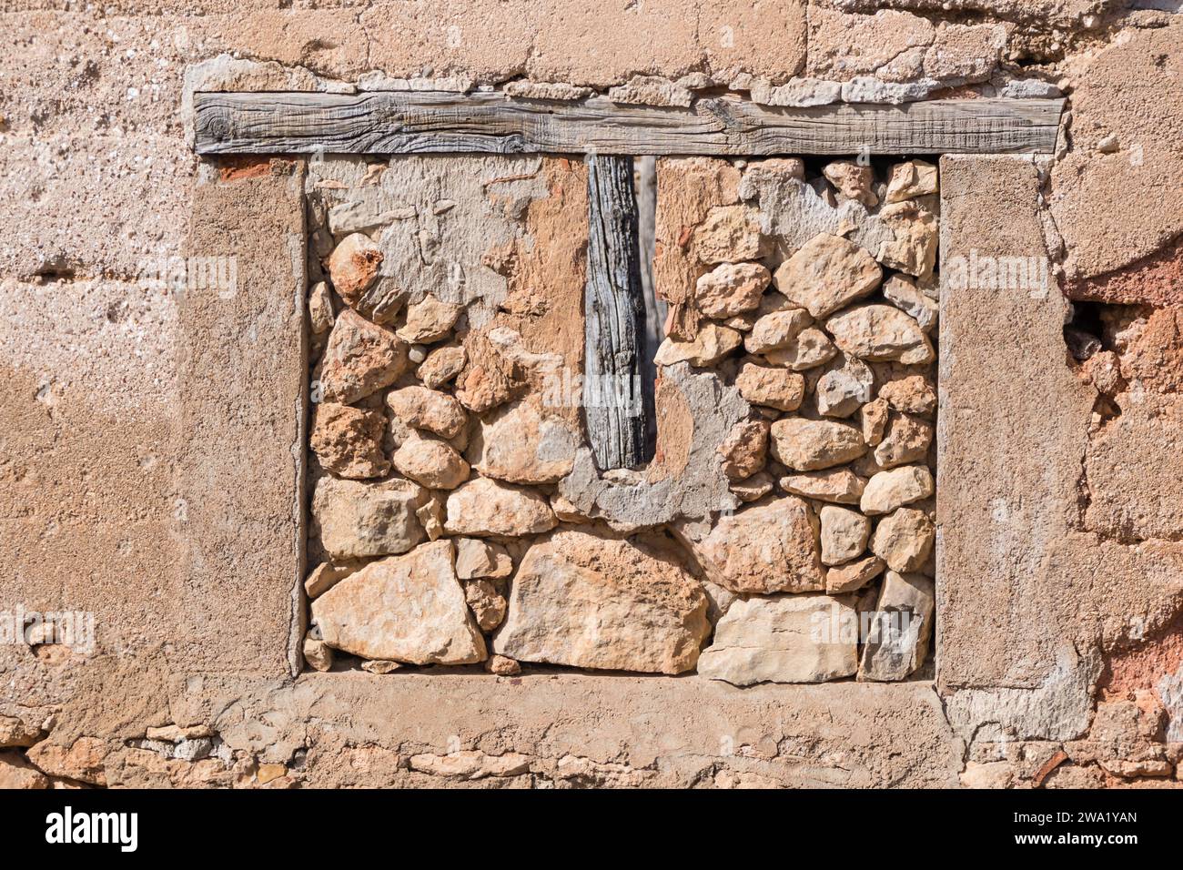 Bricked up wall hi-res stock photography and images - Alamy