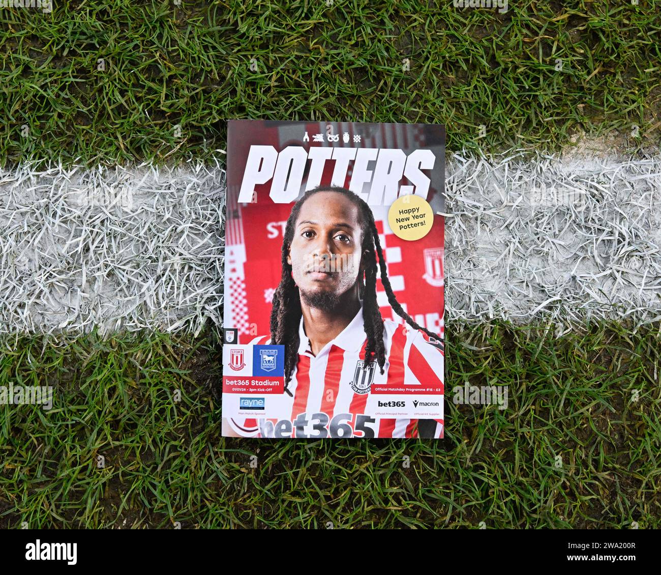 Stoke On Trent, UK. 01st Jan, 2024. Daniel Johnson of Stoke City on the ...