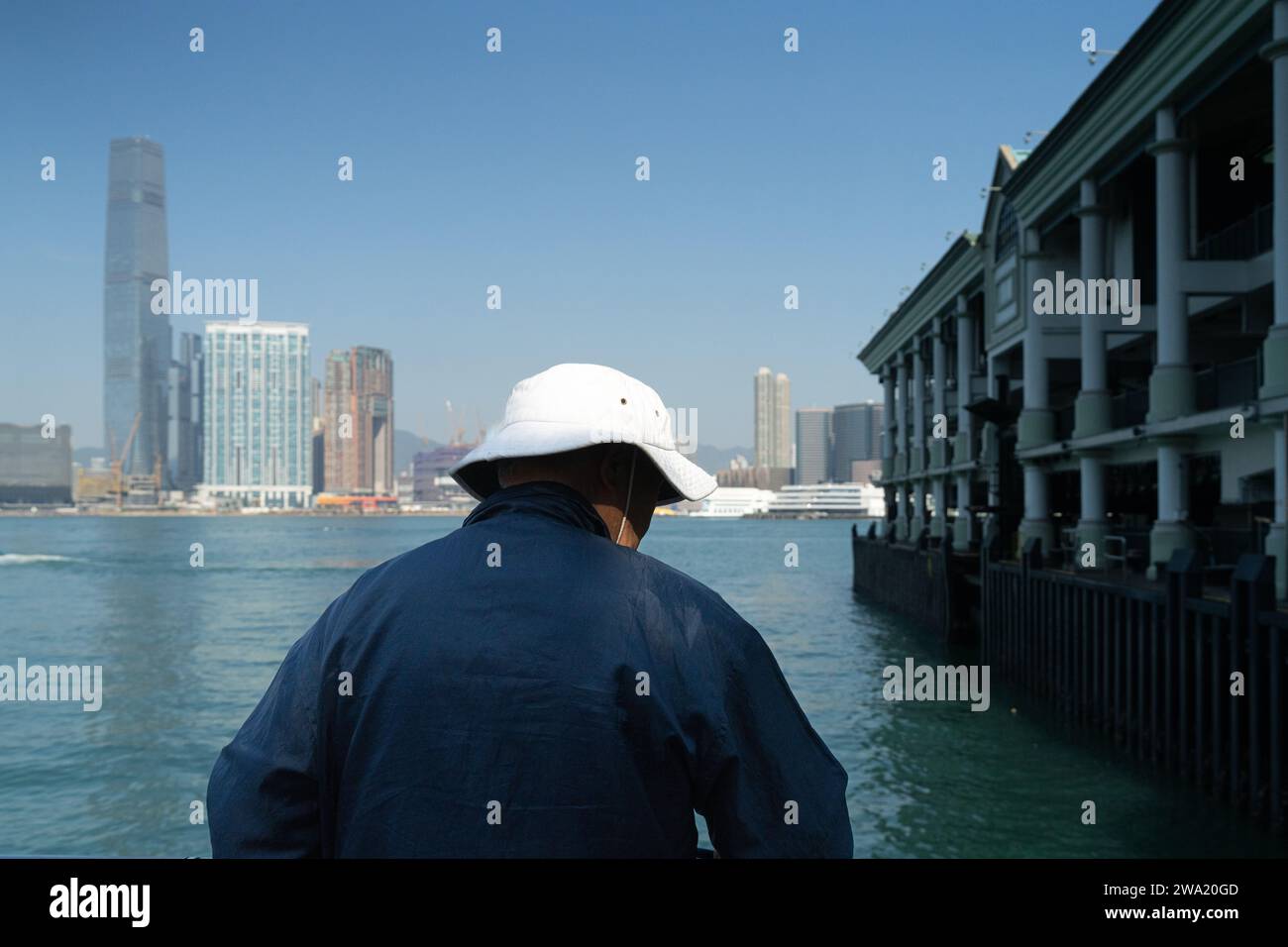 star ferry pier hong kong Stock Photo - Alamy