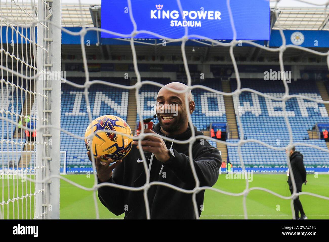Leicester, UK. 01st Jan, 2024. Referee Sam Allison tests the goal line ...