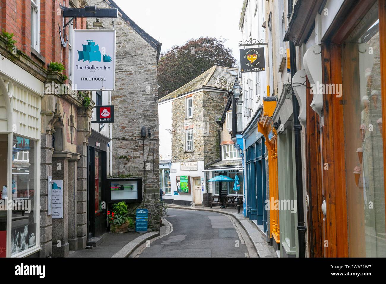 Fowey Cornwall, Fore street one of the many narrow lanes and roads in ...