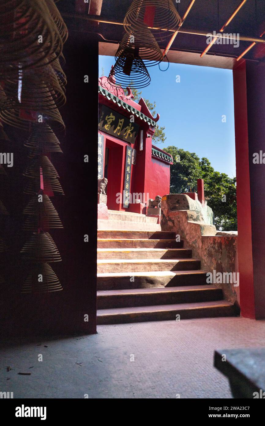 Temple Hill Kwun Yam Buddhist Temple, Kowloon, Hong Kong Stock Photo ...