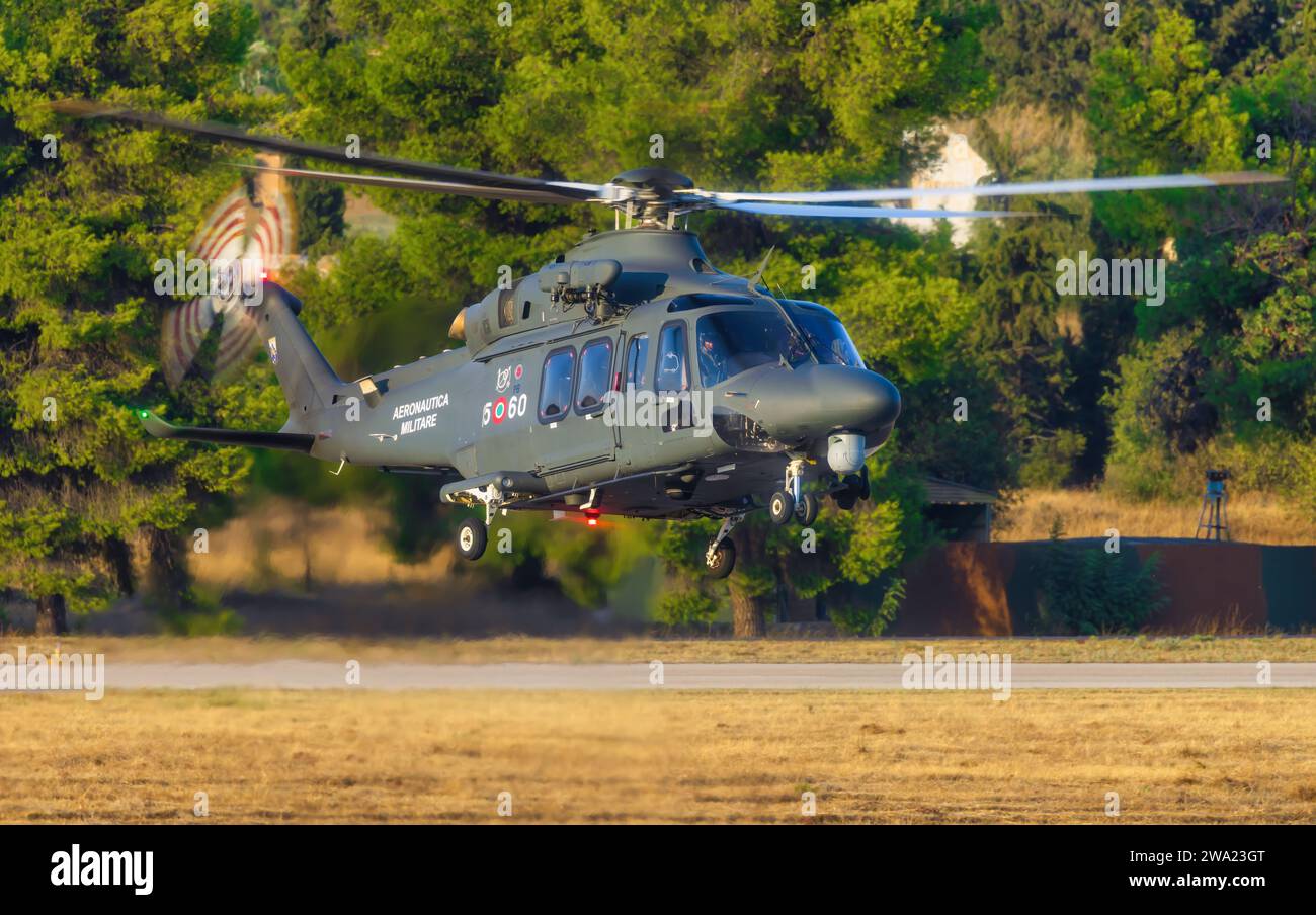 Hh warfare technology hi-res stock photography and images - Alamy
