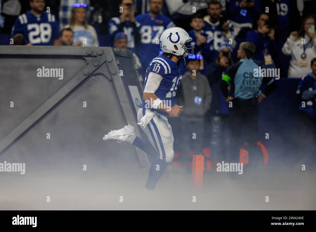 Indianapolis, Indiana, USA. 31st Dec, 2023. Indianapolis Colts quarterback Gardner Minshew (10 ...