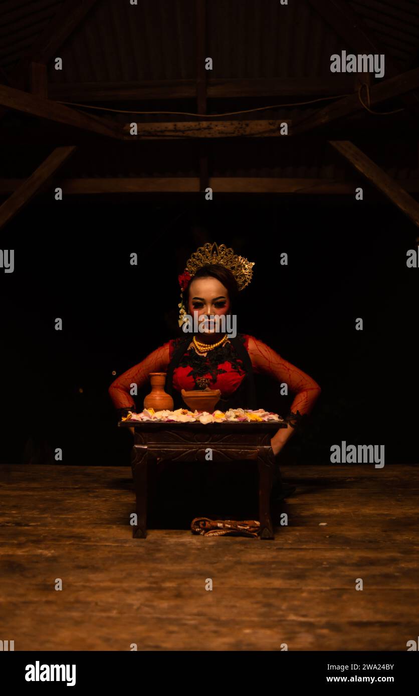 Kabbalah manuscript hi-res stock photography and images - Alamy