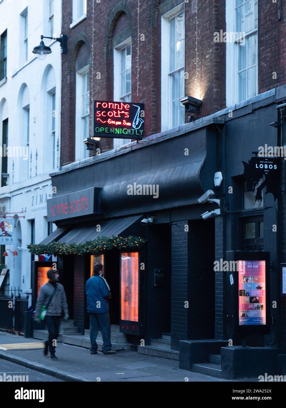 Ronnie scott's jazz club london hi-res stock photography and images - Alamy