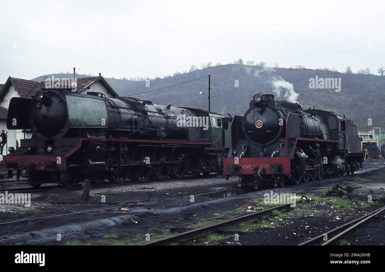 242f class steam engines alsasua spain hi-res stock photography and ...