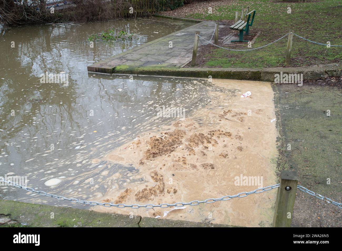 Windsor sewage treatment works hi-res stock photography and images - Alamy