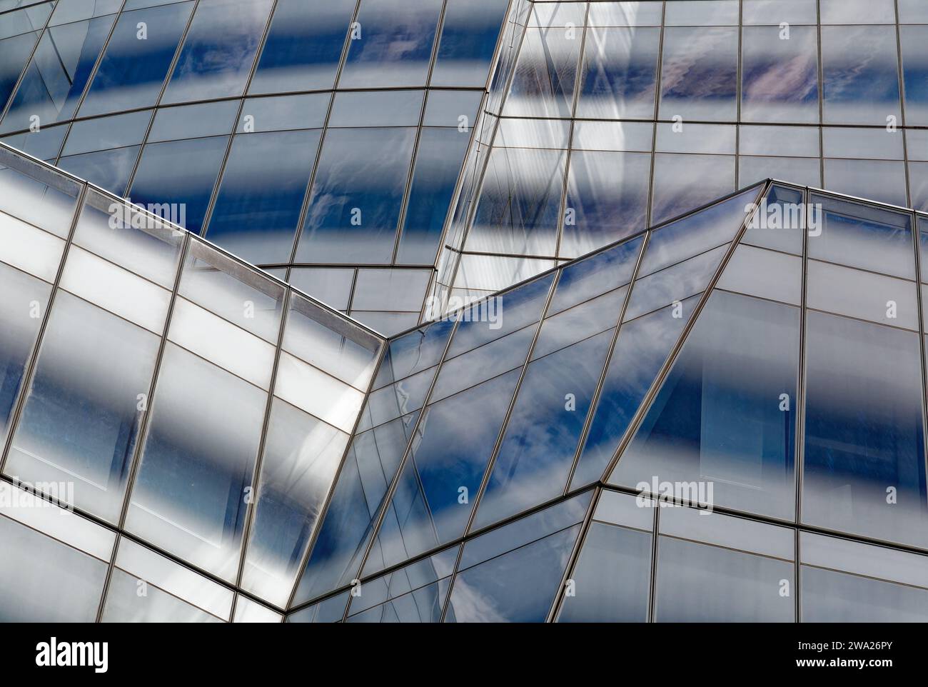 Fritted glass hi-res stock photography and images - Alamy