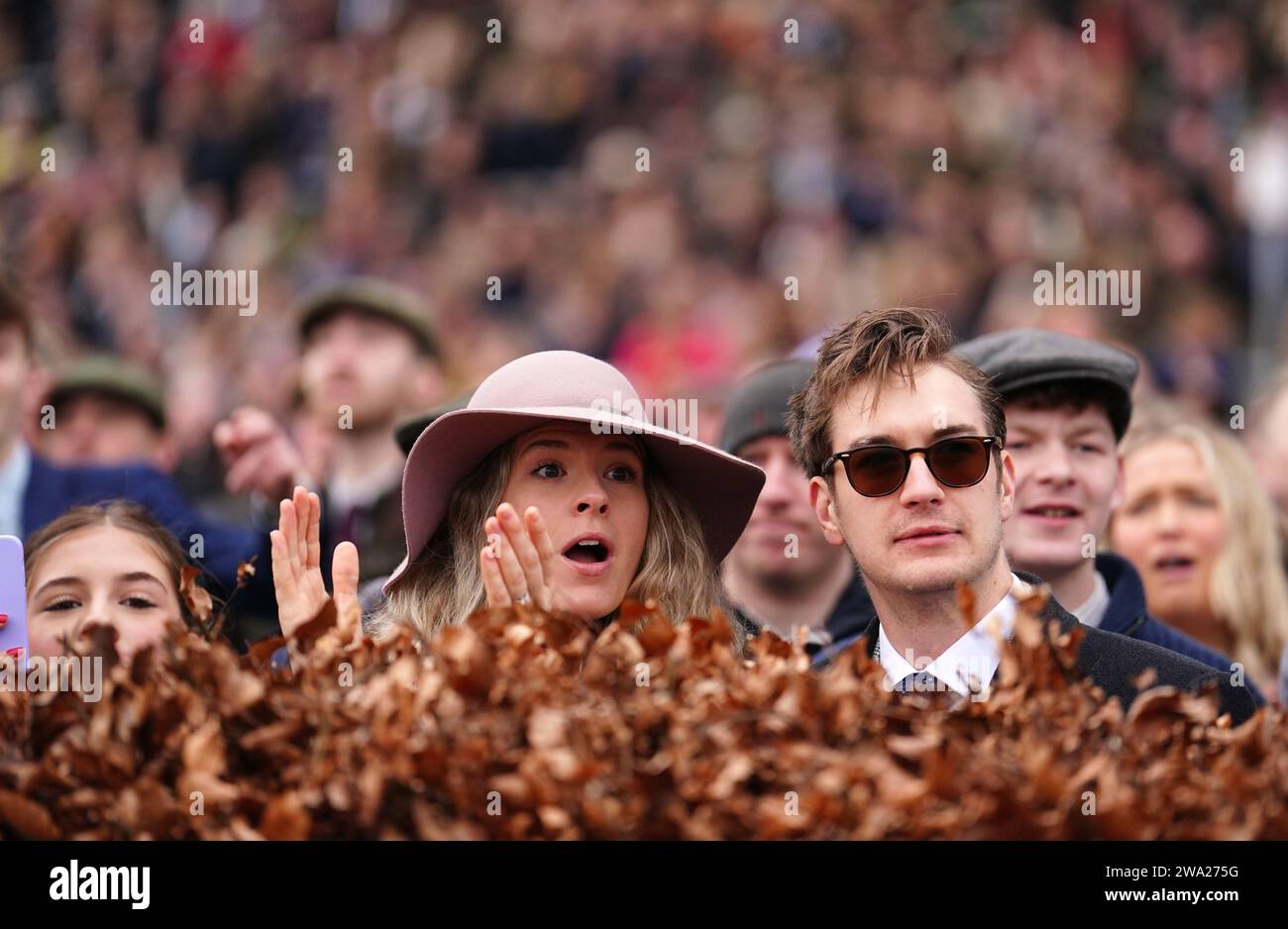Race goers react to The Favourite From The Sun Now Daily Maiden Hurdle ...