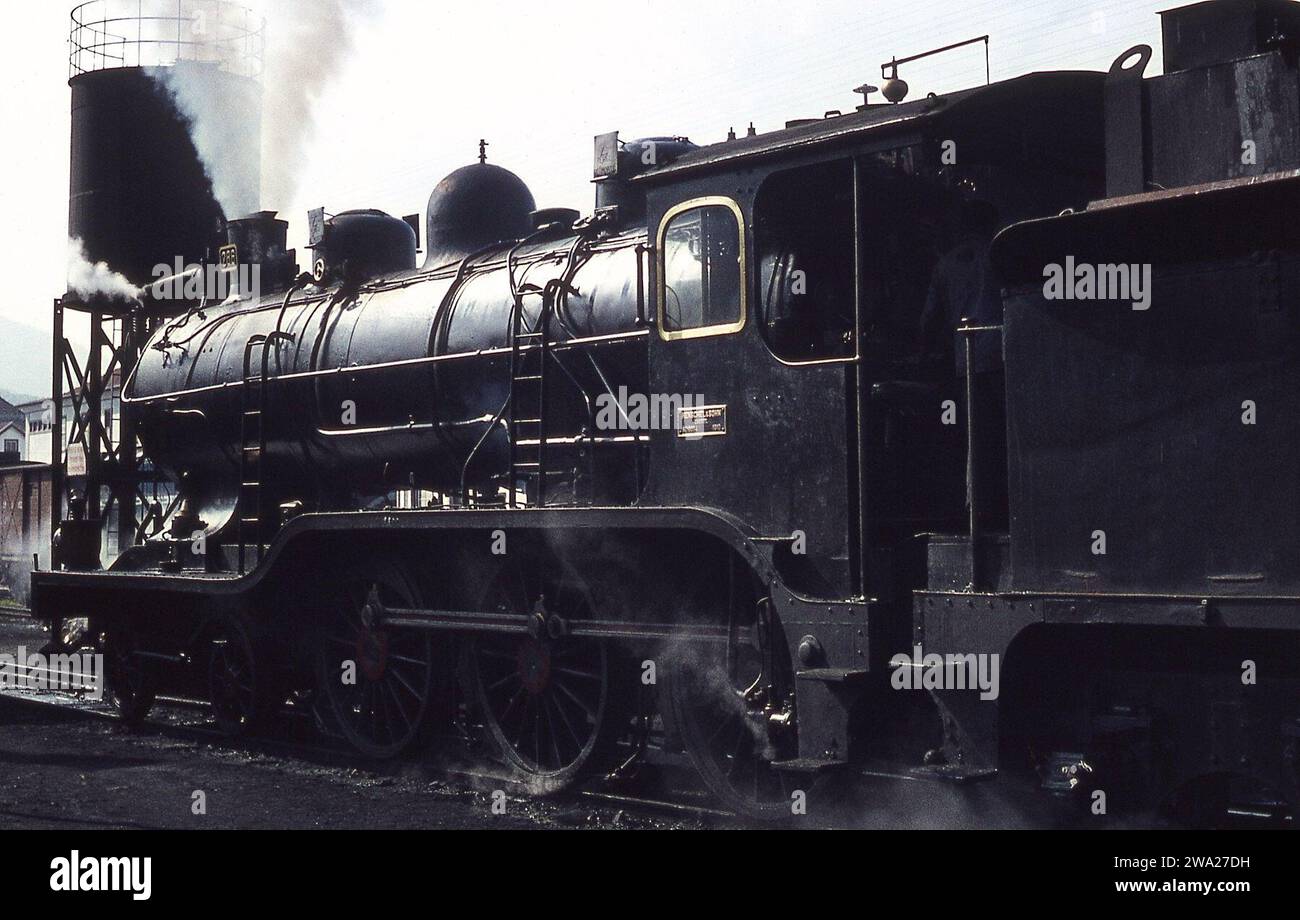 242f class steam engines alsasua spain hi-res stock photography and ...